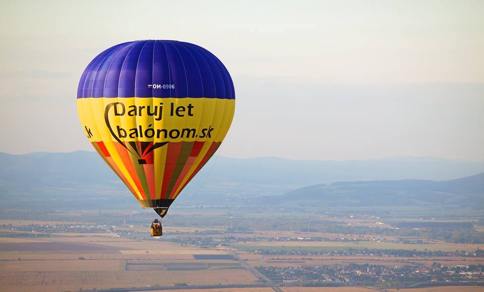 Vyhliadkový let balónom - padaj.sk
